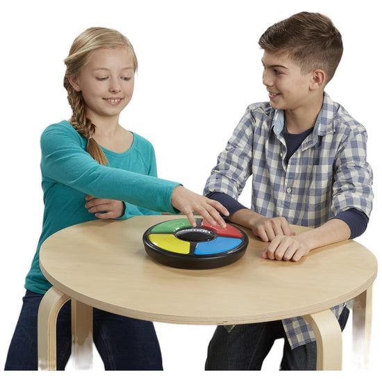 Hasbro Classic Simon Game Memory Challenge – Toys"R"Us