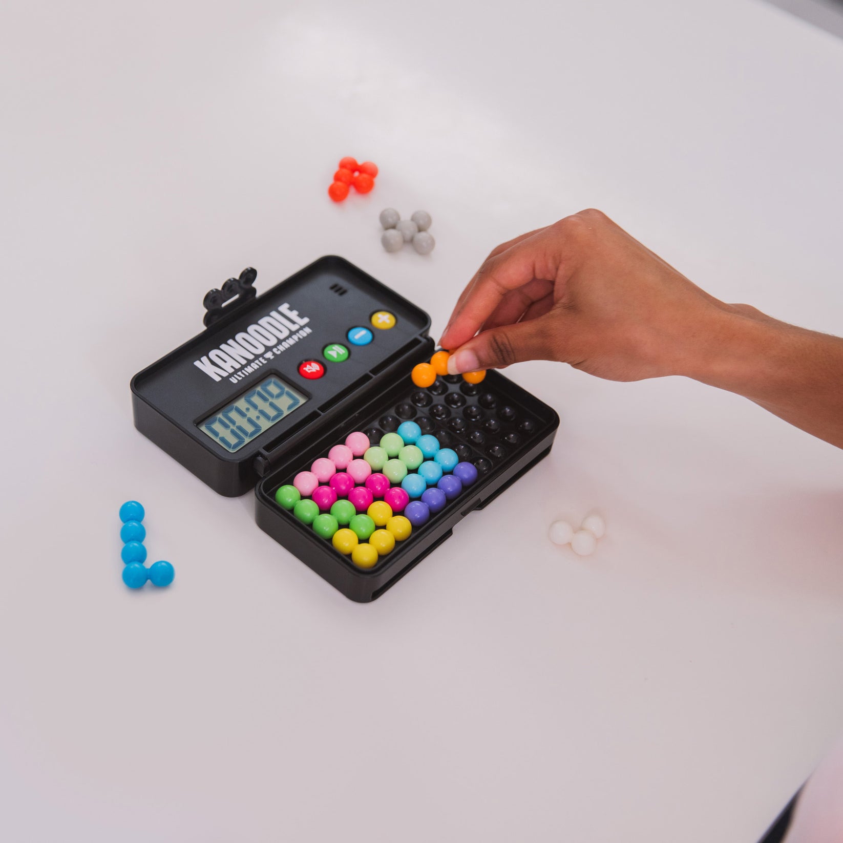 Educational Insights Kanoodle Ultimate Champion - Brain-Boosting Puzzl ...